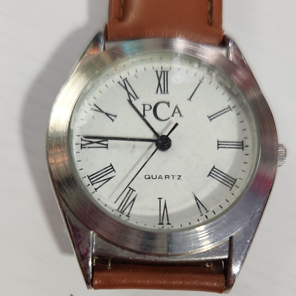 The Unbranded Brand | Accessories | Vintage Pca Watch Unisex Silver ...